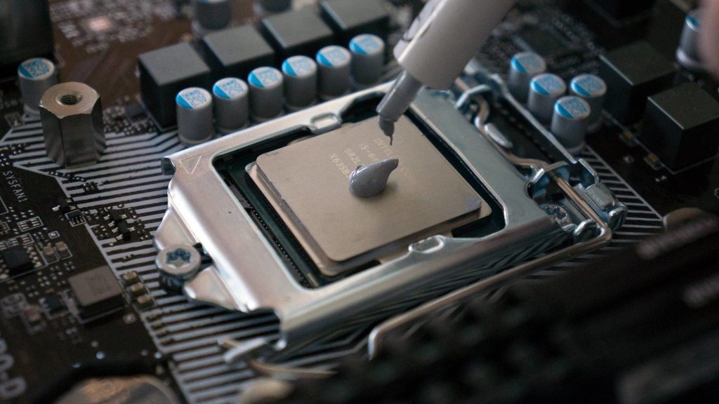 Thermal Paste - Rahasia Dingin Maksimal untuk Komputer
